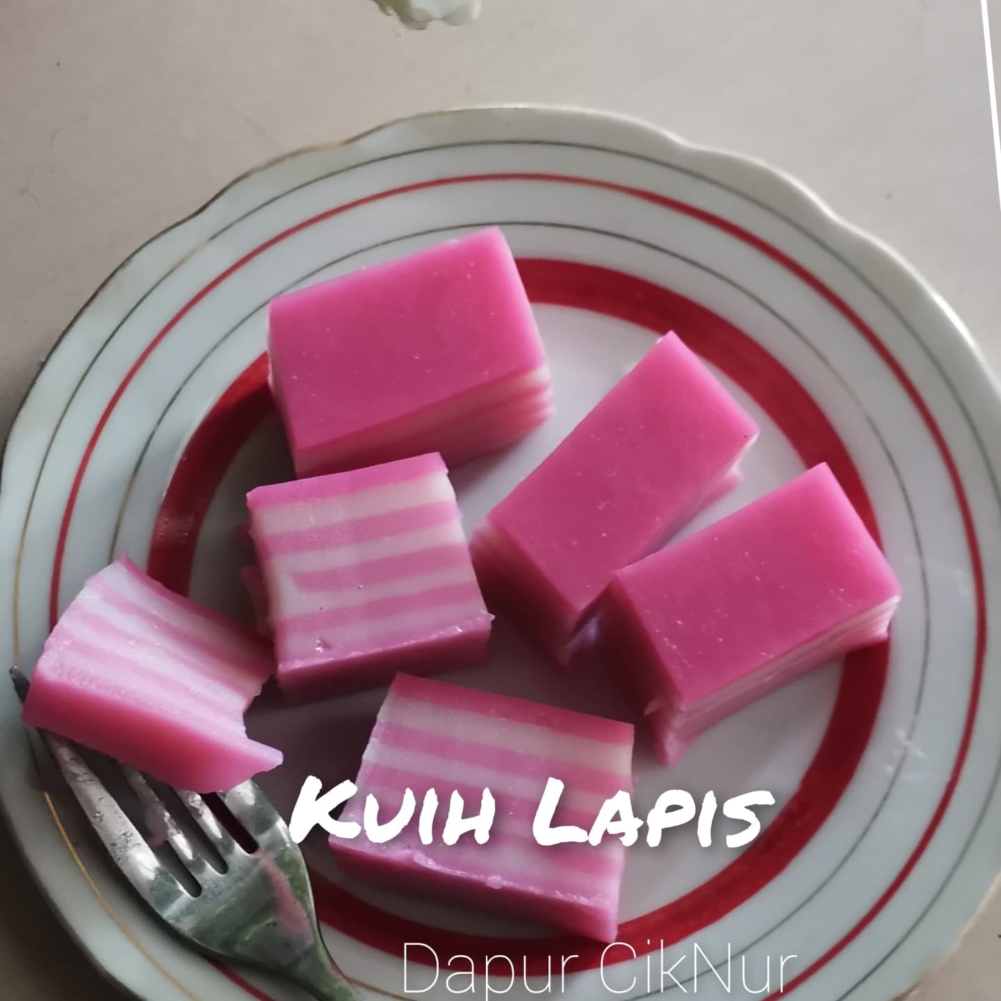 Dapur Cik- Nur: kuih lapis pink putih yg mudah