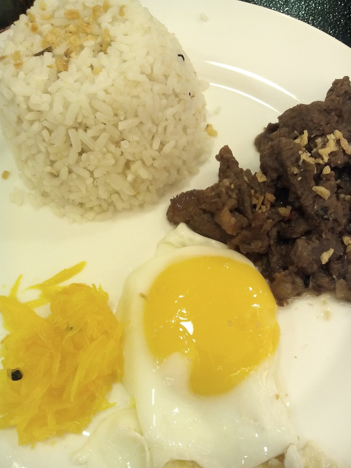 Hey! I'm Hungry! Let's Eat!: @ Jj's Tapa, Sizzling, Bulalo, Silog at iba