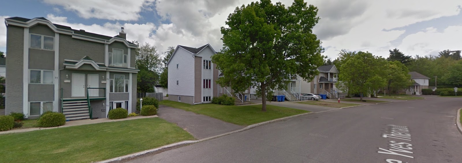 Urban kchoze: A catalog of density (Québec/Canada version)