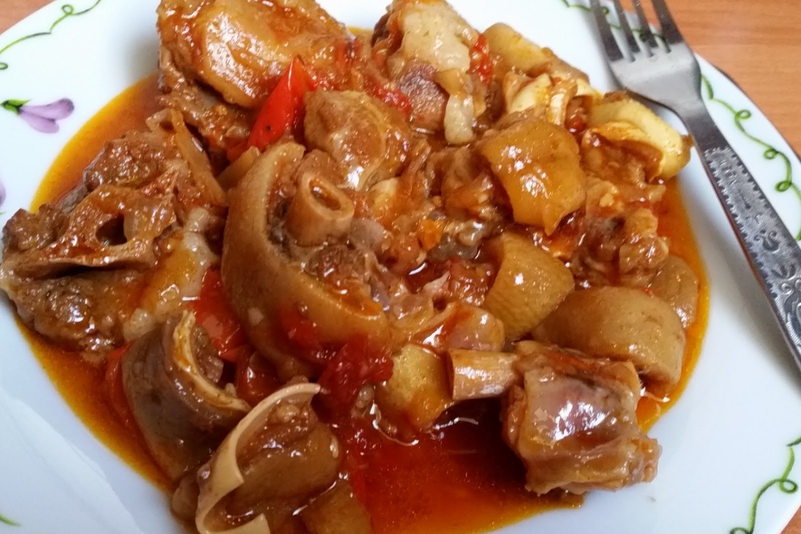 Viki Egyszerű Konyhája: Köröm pörkölt Ellában