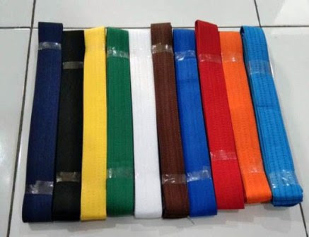 cara menjahit sabuk karate