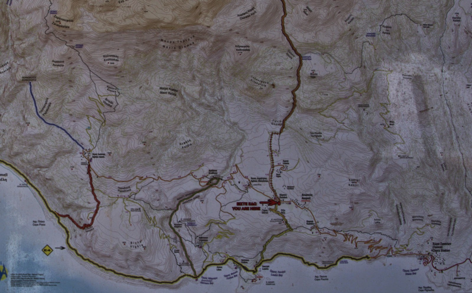 EXPLORE MOUNTAINS: ΦΑΡΑΓΓΙ ΑΡΑΔΑΙΝΑΣ - ΚΟΡΥΦΗ ΠΑΧΝΕΣ ΣΤΑ ΛΕΥΚΑ ΟΡΗ