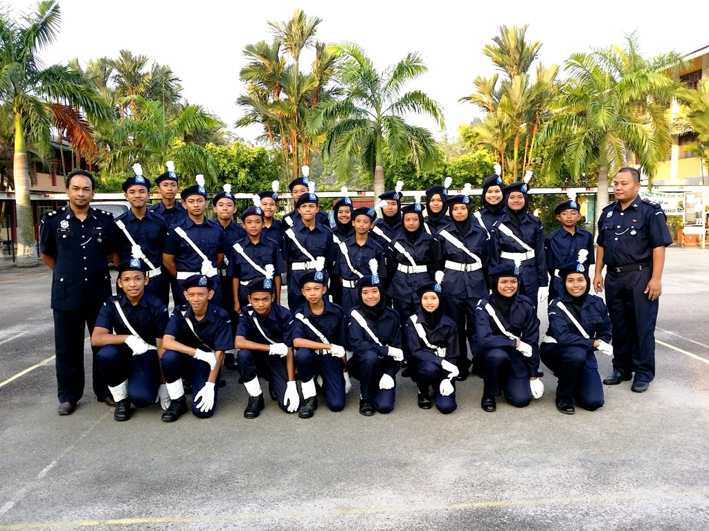 PERHIMPUNAN RASMI BULANAN UNIT BERUNIFORM KENDALIAN KADET POLIS - SMK ...