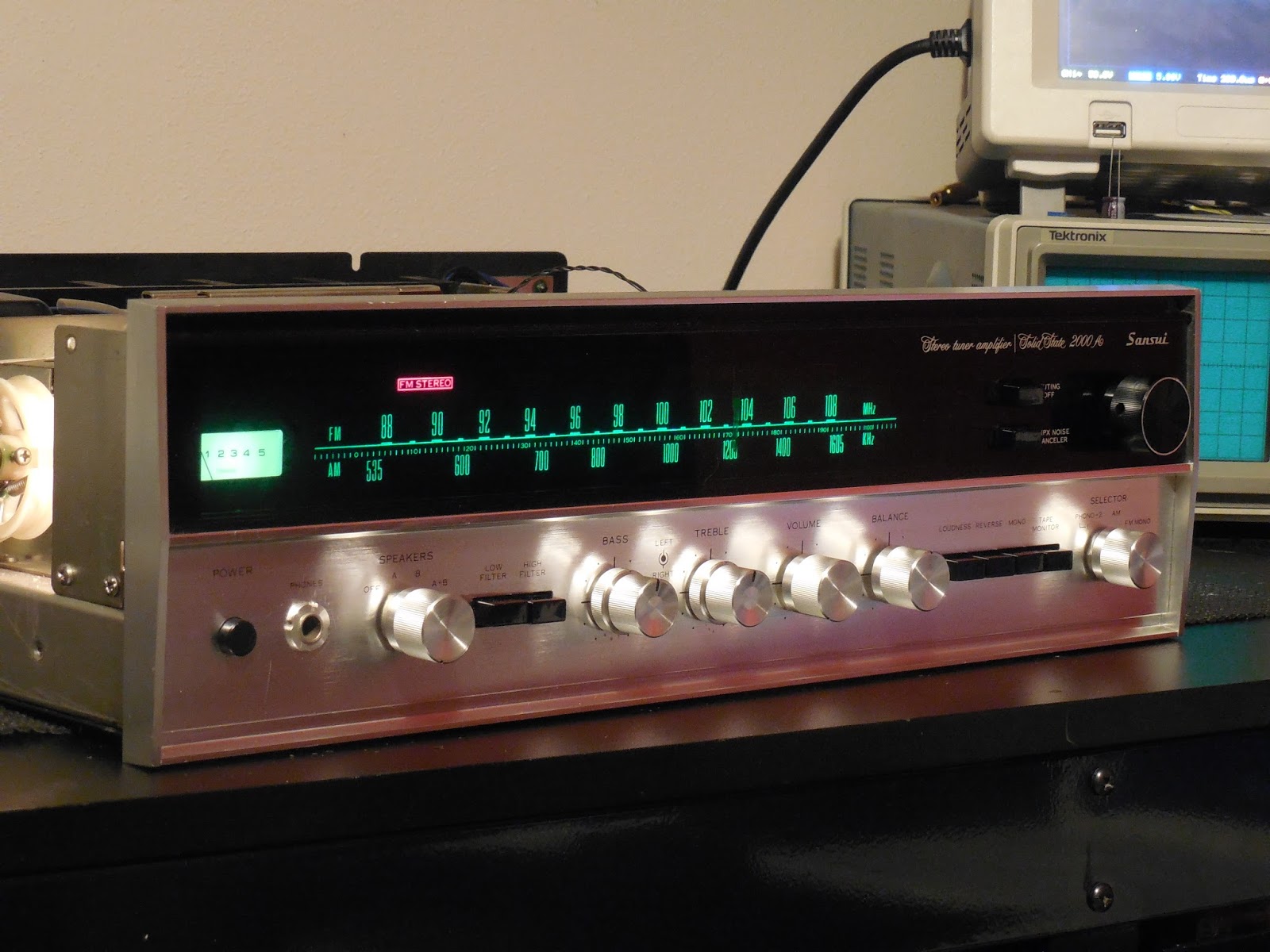 Vintage Hi-Fi Audio Restorations: Sansui 2000A Receiver