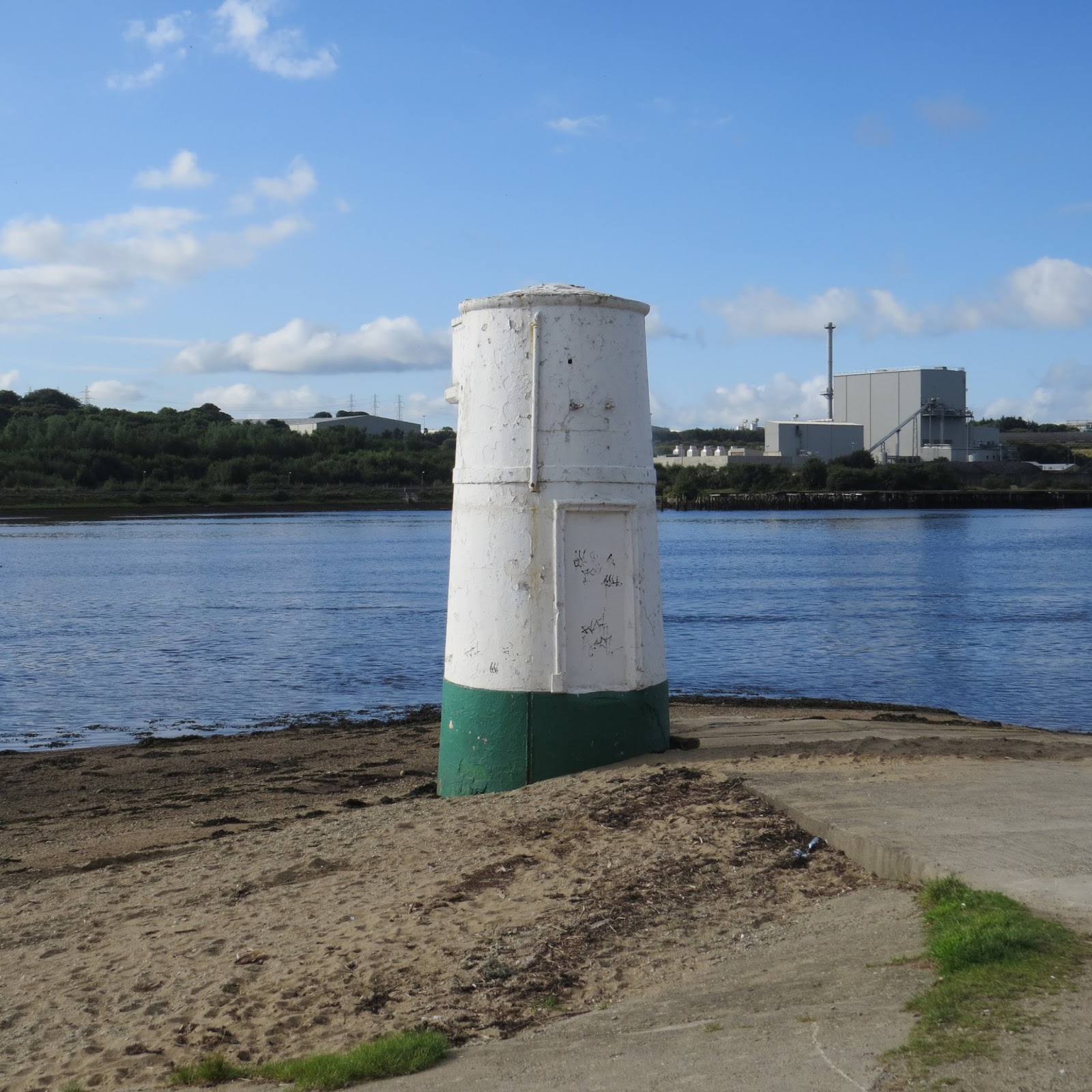 Pete's Irish Lighthouses: Culmore Point