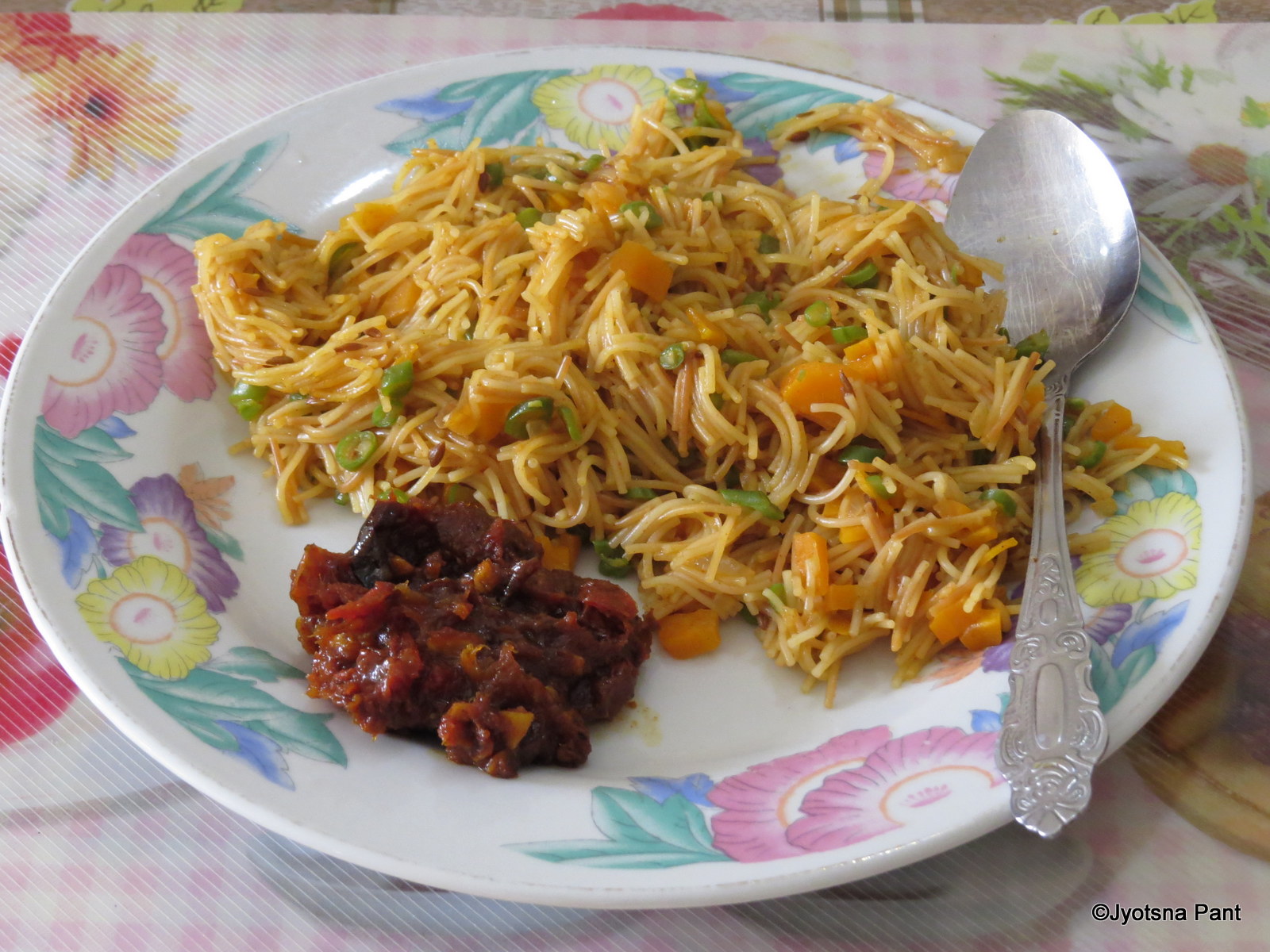 With Love from Mom's Kitchen: Low Oil Sewai Upma/सिवंई का उपमा (Low oil ...