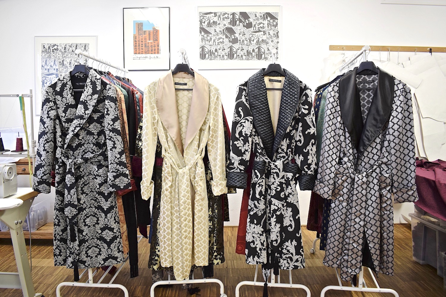 Men's Quilted Silk Luxury Dressing Gown, Gentleman's Paisley Smoking ...