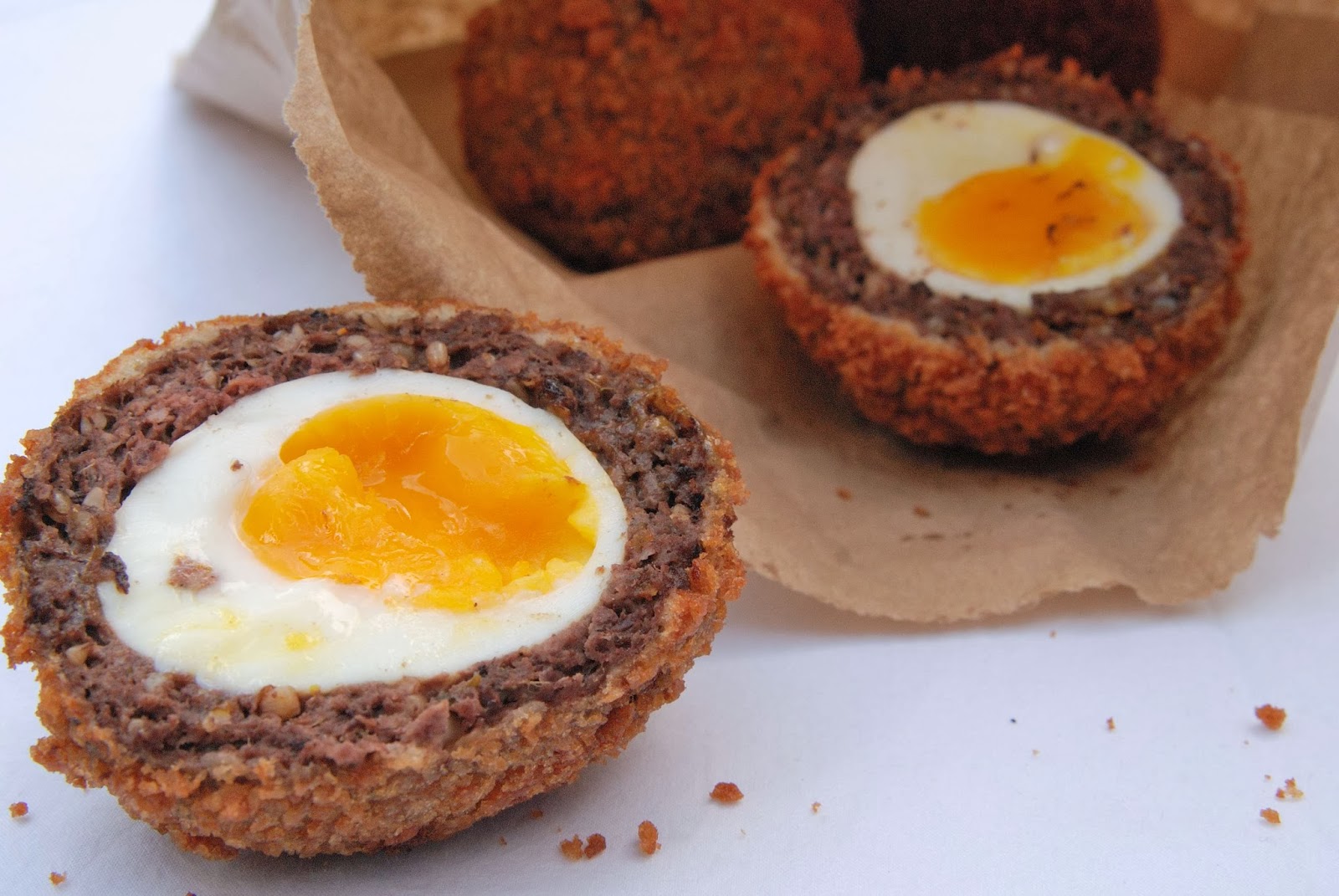 Pauline à la crème anglaise: Scotch Eggs, The recette traditionnelle ...