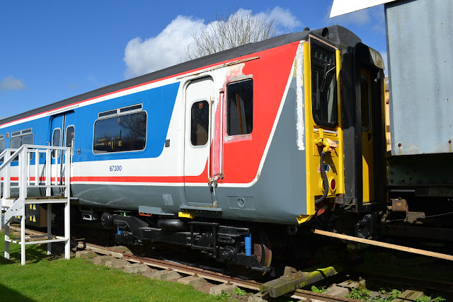 British Diesels and Electrics: Class 316 / 457 Networker Testbed