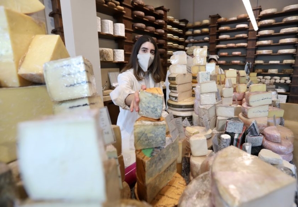 El Gourmet Urbano: #ESPAÑA #QUESOS 🧀 | Clara Diez, la nueva gurú del queso
