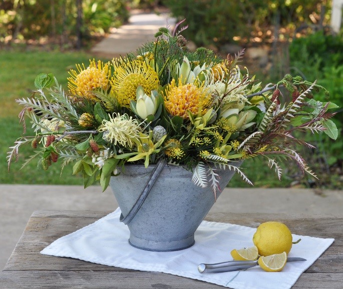 A Passion for Flowers: Country Blooms