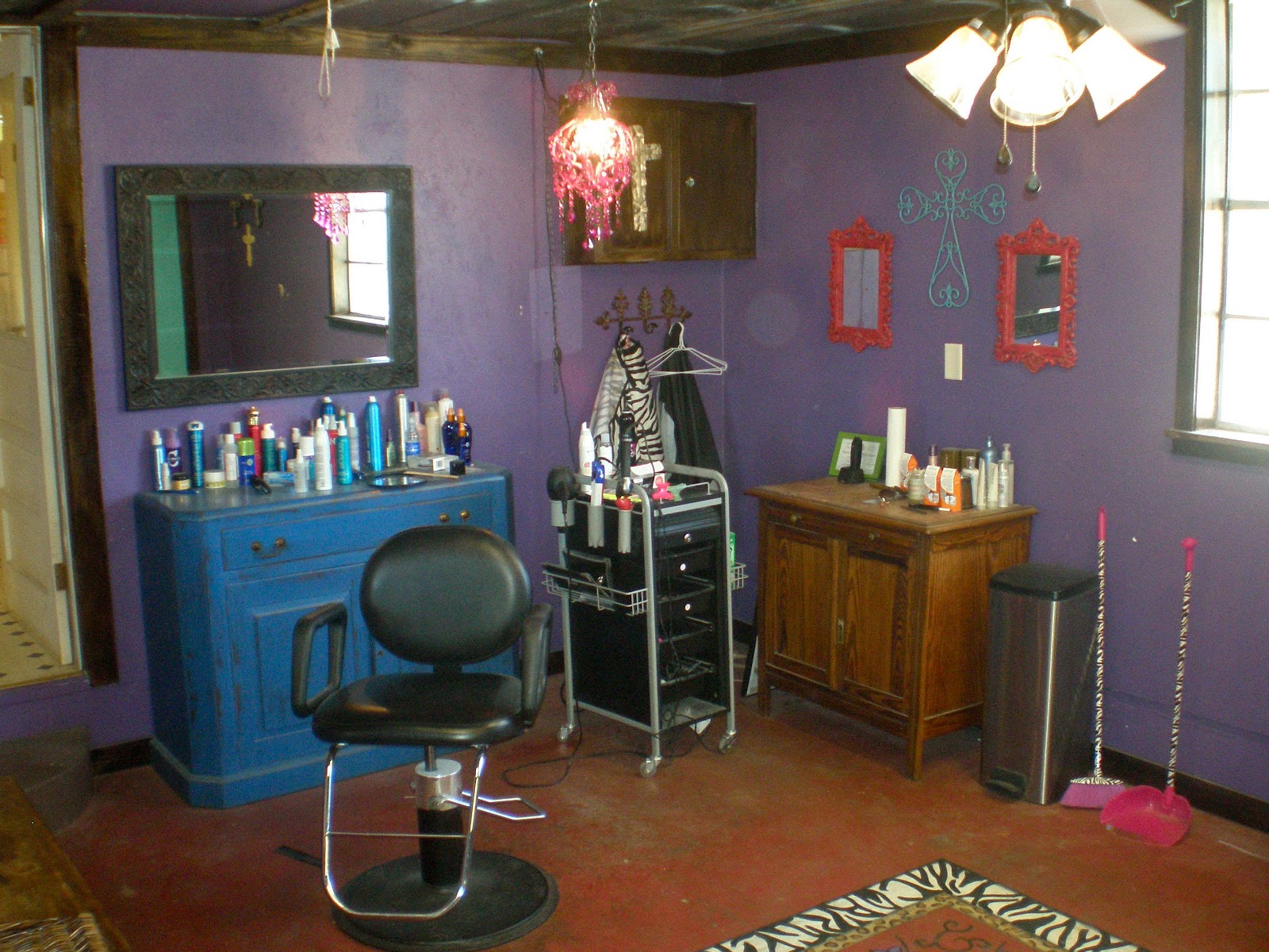 What a Little Birdie: The Funky Hair Salon
