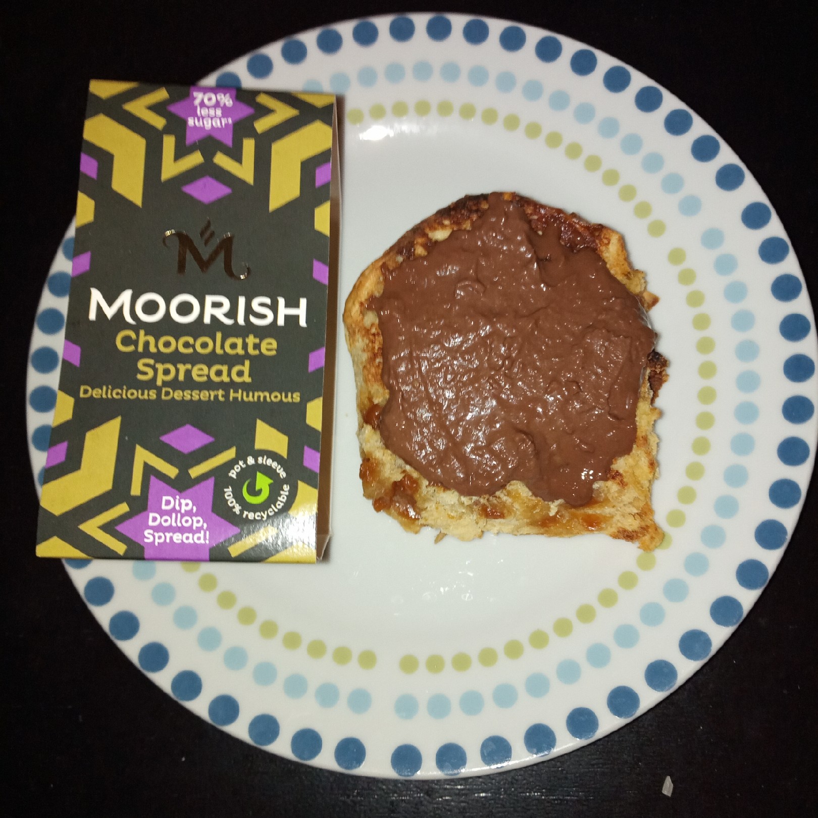 Supersupergirl's Food Reviews: Moorish chocolate houmous / hummus review