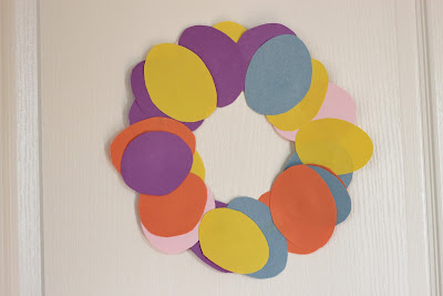Playing House: Toddler Craft: Easter Egg Wreath