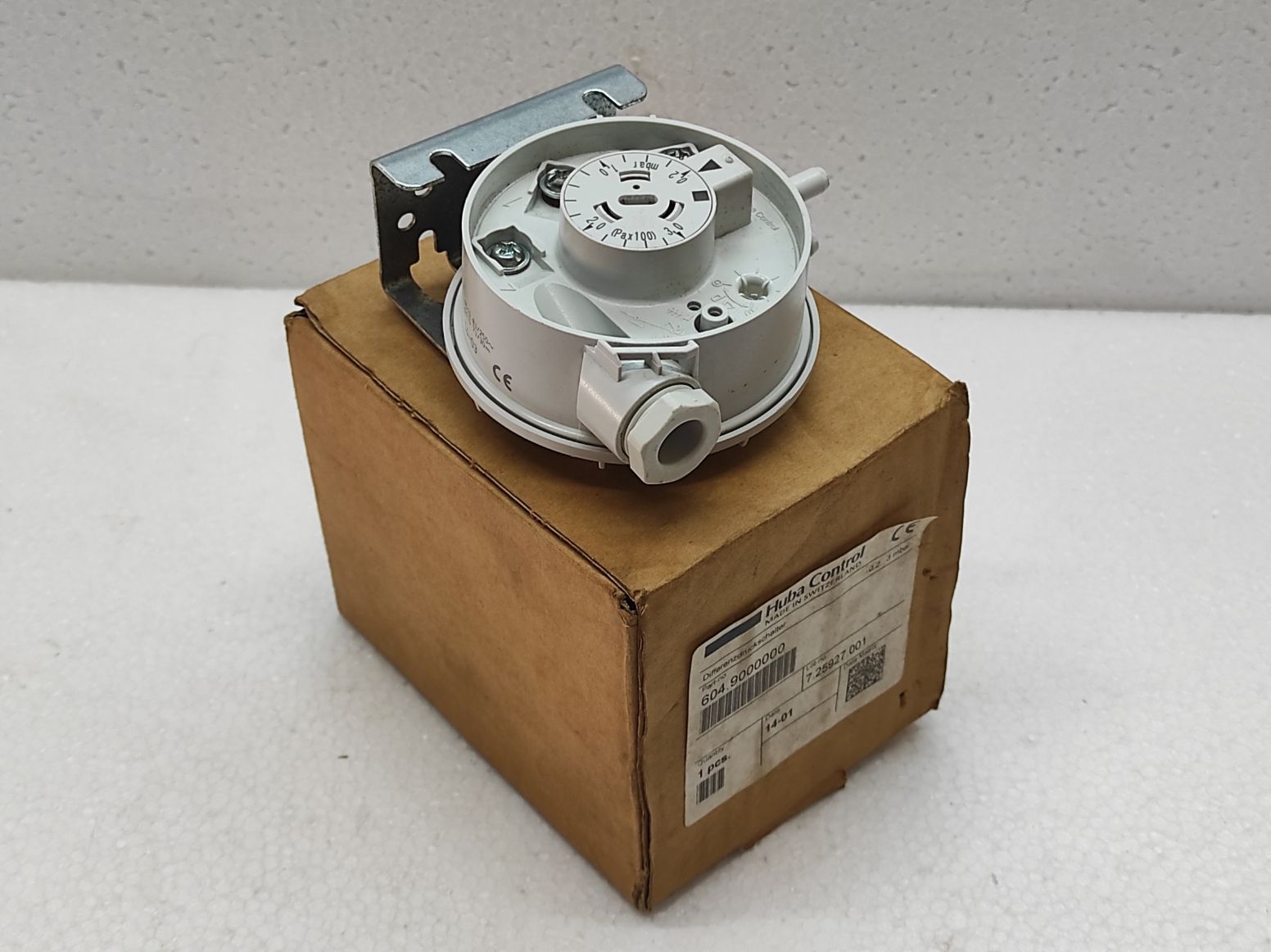 HUBA CONTROL 604 MECHANICAL PRESSURE SWITCH 0.2-3 mbar MAX 50/75 mbar ...
