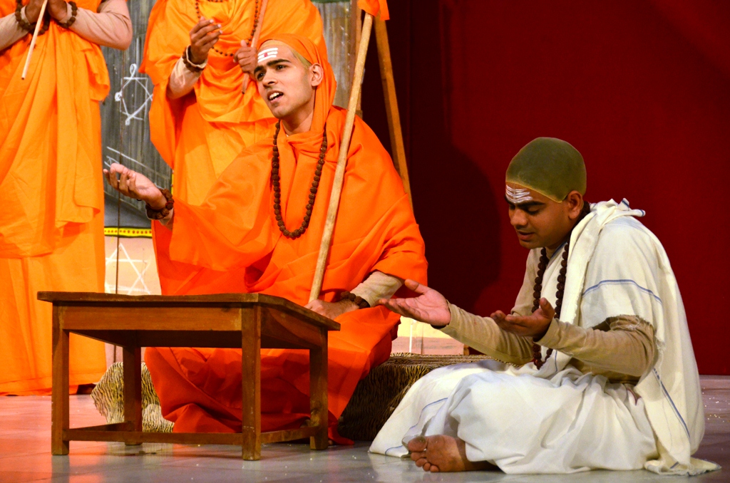 Sathya Sai with Students: Sri Adi Shankaracharya: His Experiences in ...