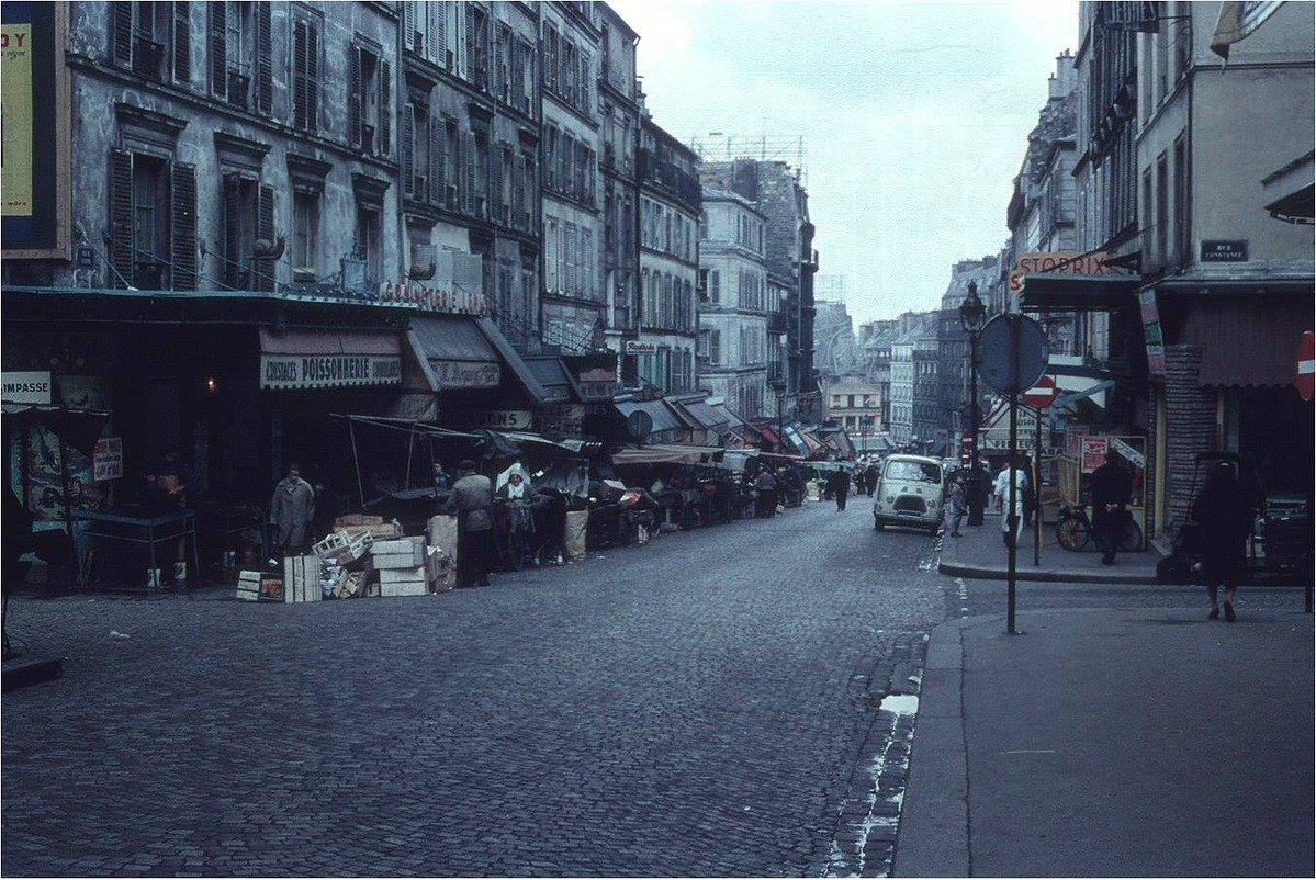 Paris-bise-art : Rue Lepic - rue des abbesses