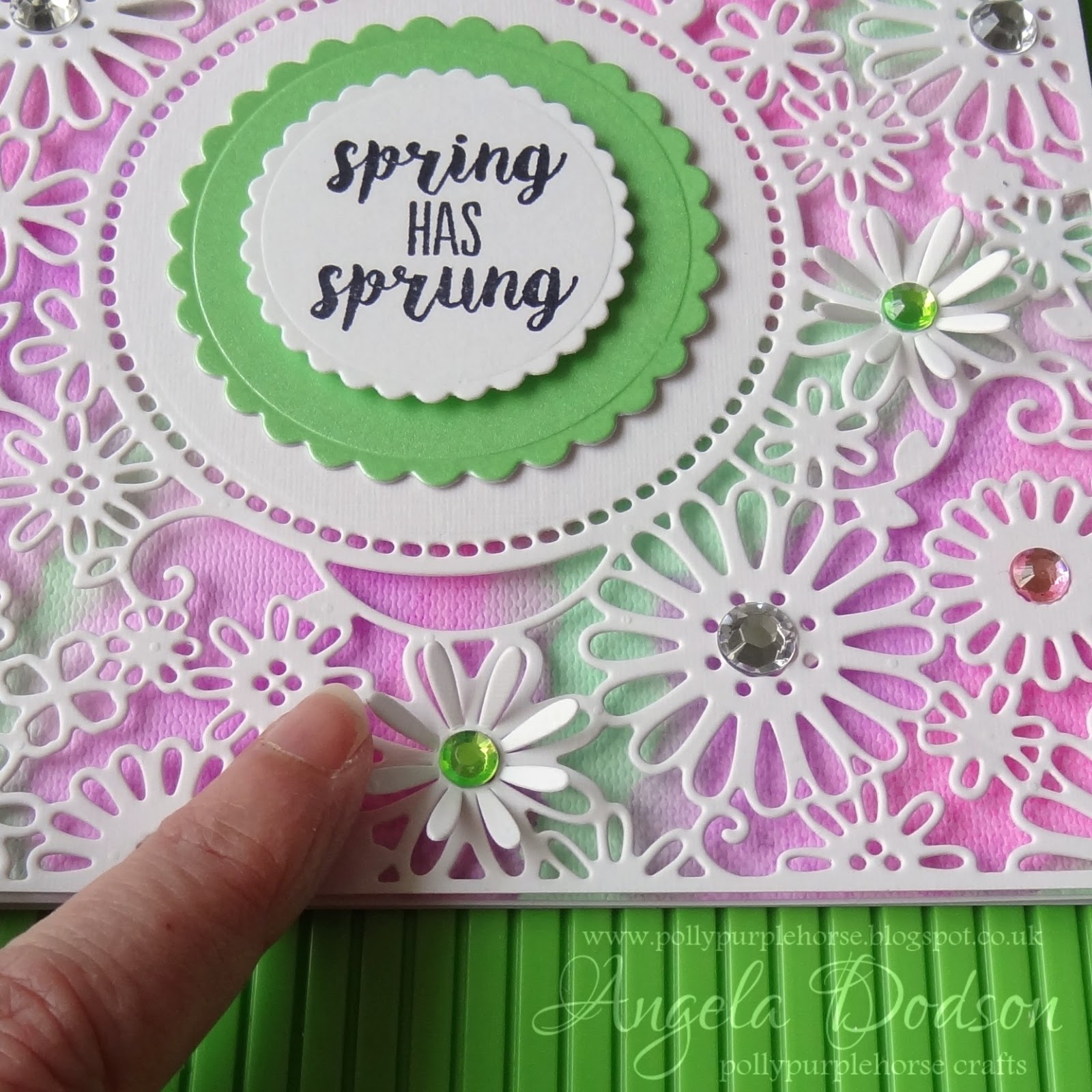 Pollypurplehorse is crafty: A Spring Card - Step By Step ...