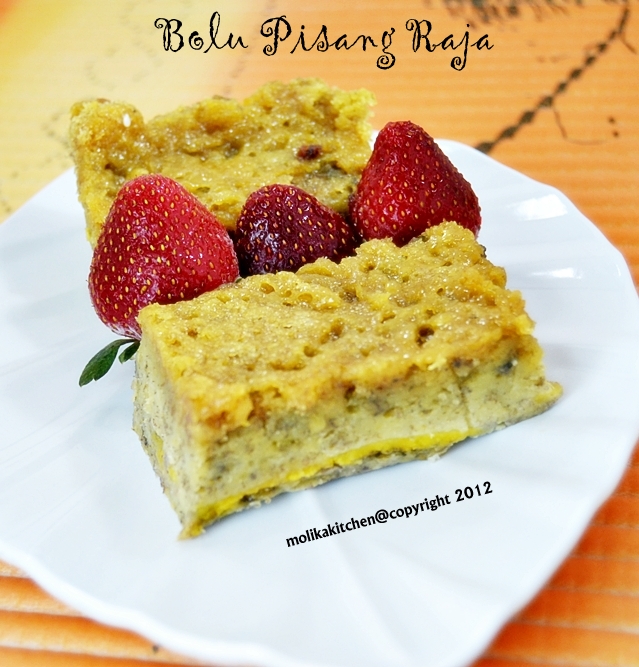 Molika Kitchen: Bolu Pisang Raja