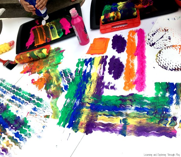 Learning and Exploring Through Play: Outdoor Gross Motor Art