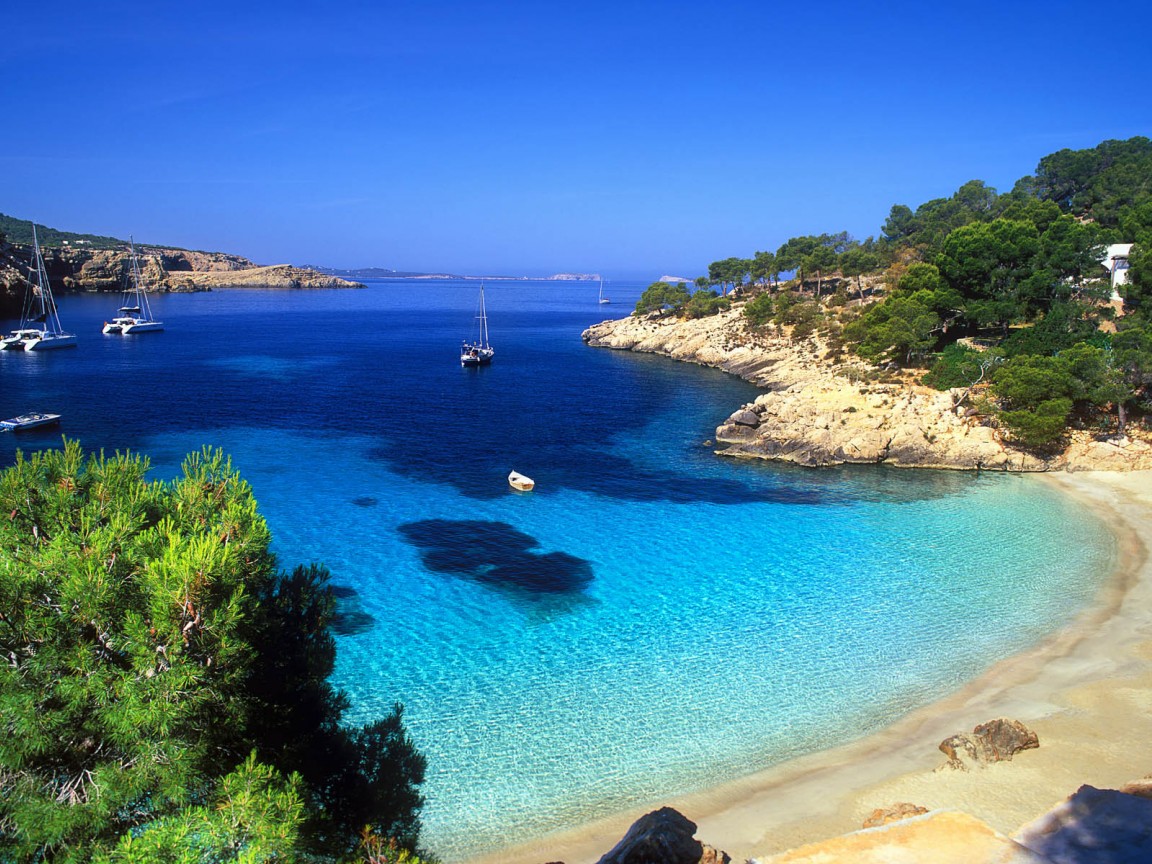 Baleares: Las mejores calas de Ibiza (I). Cala Salada, Cala Vadella ...