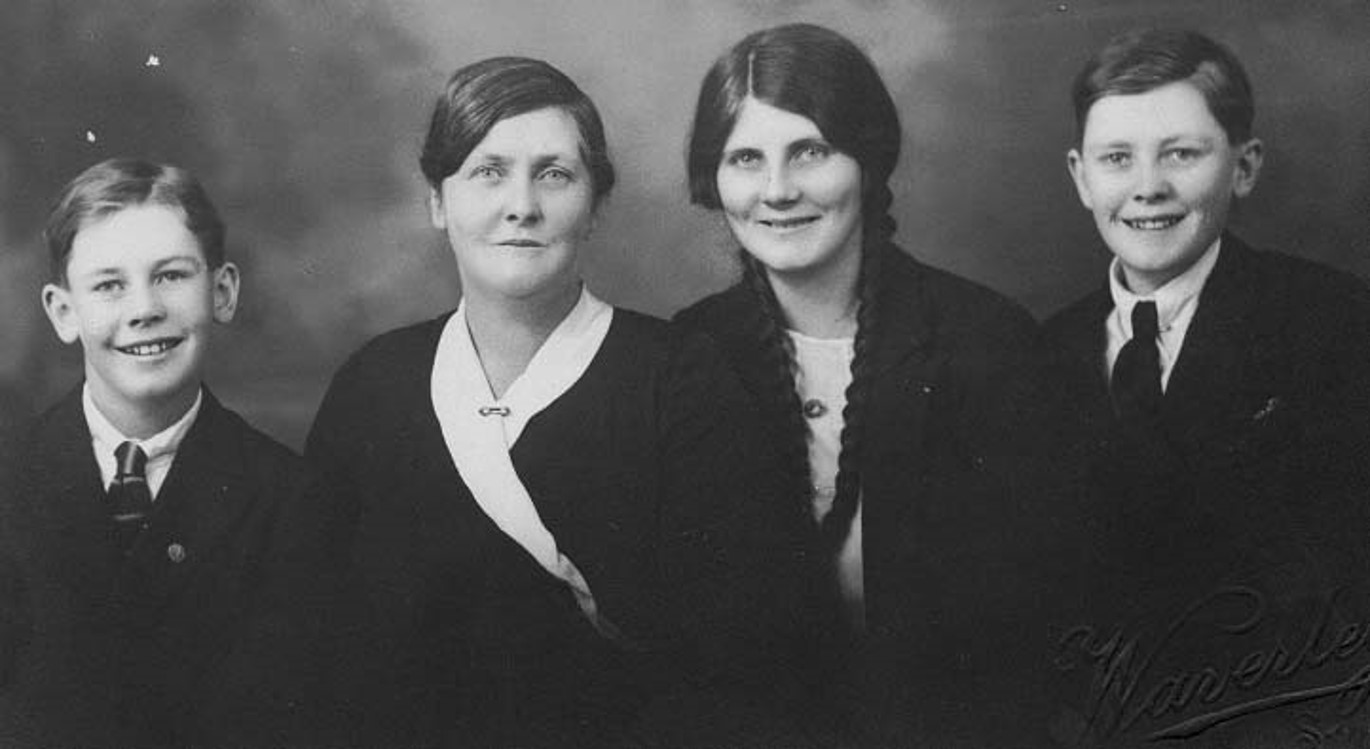 The Behrens Family: Kenward