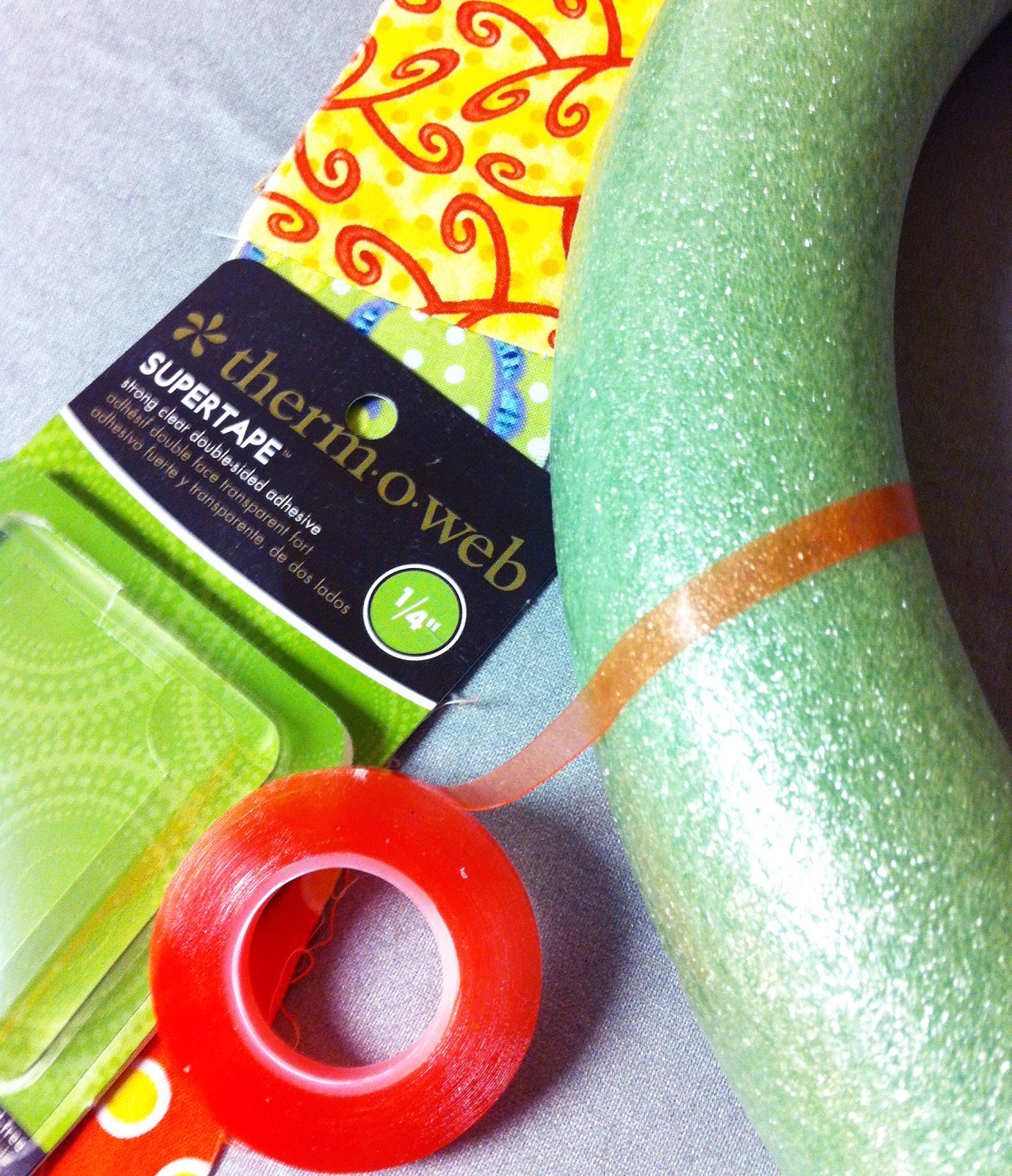 Jennifer Jangles Blog: Scrappy Summer Wreath