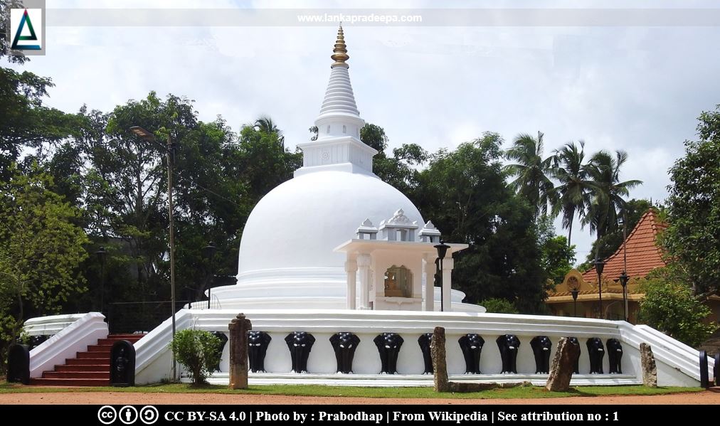 Gal Edanda Viharaya (Kadawatha) | Lanka Pradeepa