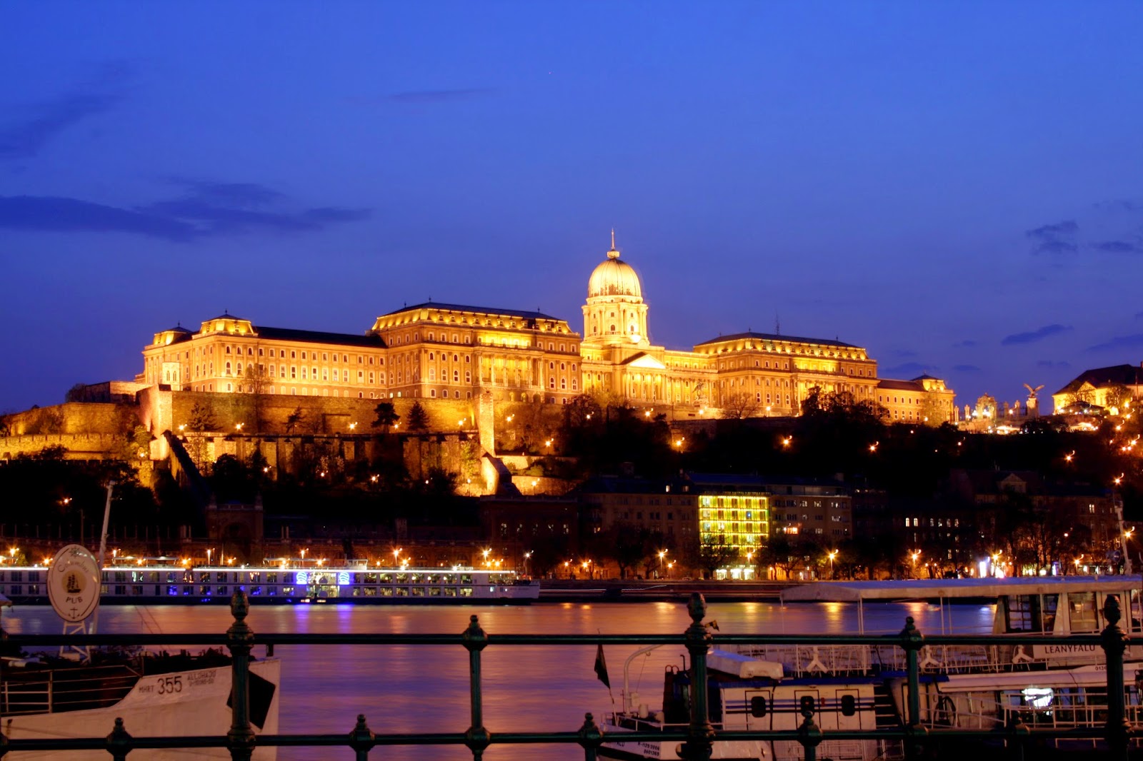 Beautiful Hungary: Budapest, Budai Vár