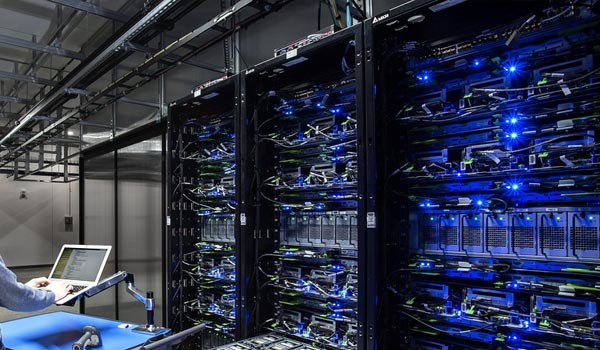 MZAOUT YOUNES: INSTALLER UN SERVEUR INFORMATIQUE