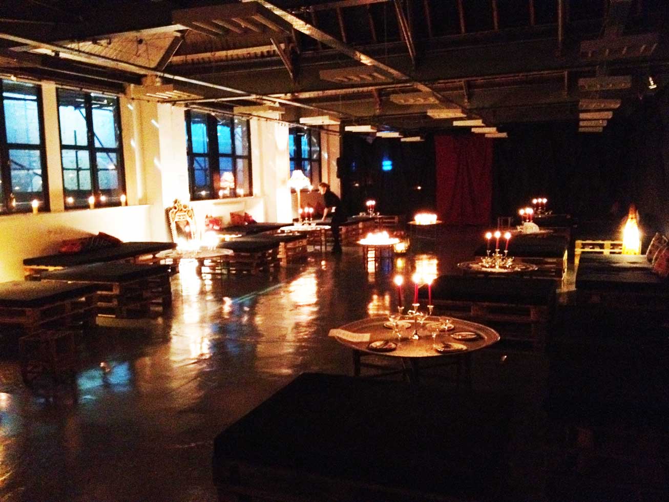 Parallax: Late Night Lounge Lover