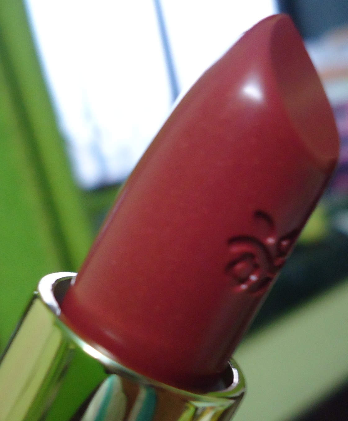 Deborah Milano MilanoRed Lipstick Review, Swatches - New Love - Makeup