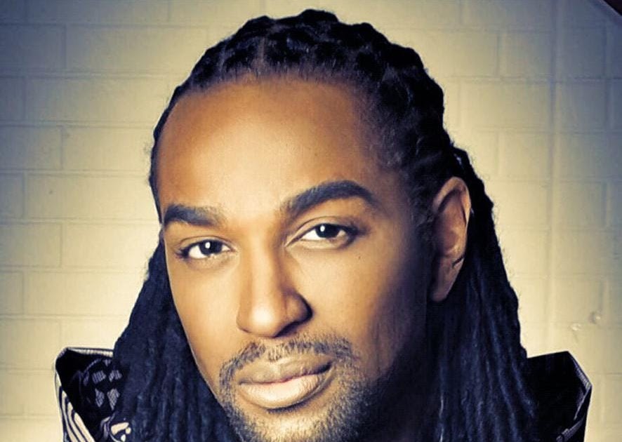 Medhy Custos Fan Club Officiel Médhy Custos Zik News: Mes cher(e)s fans ...