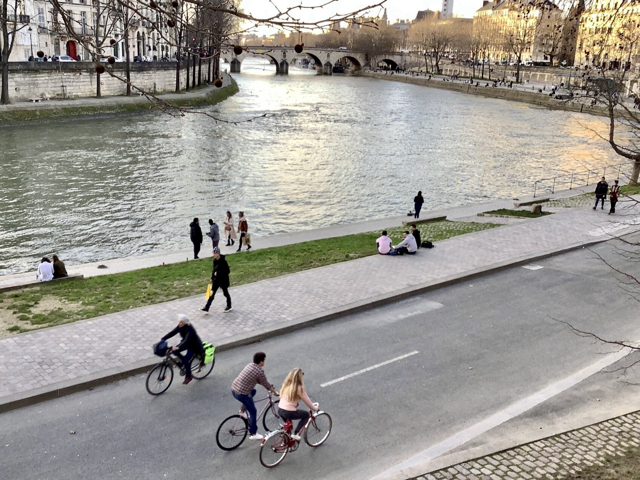 paris breakfasts: Paris Yesterday