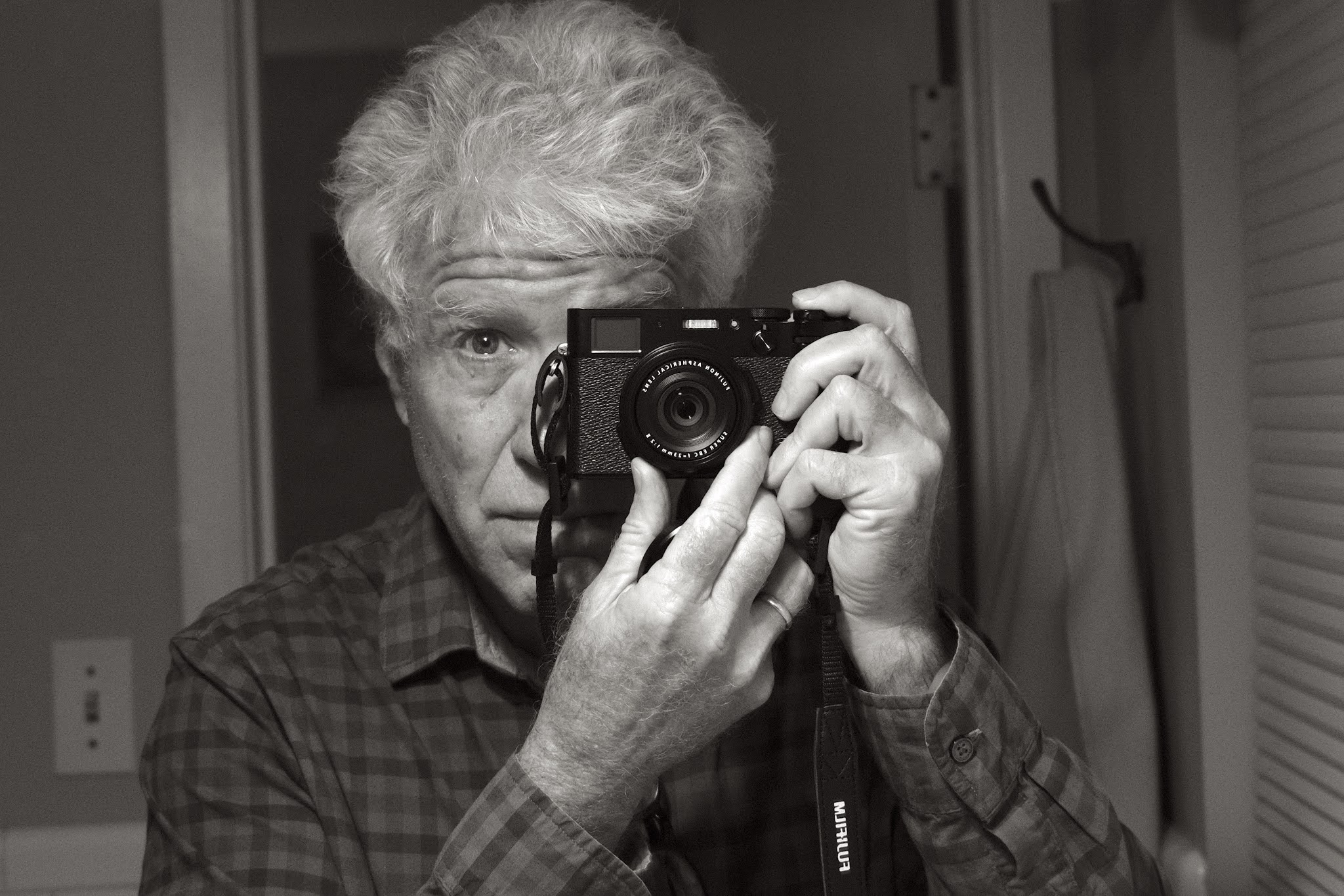 the-visual-science-lab-kirk-chrome-fuji-x100v-or-black-fuji-x100v