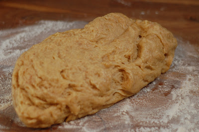 how to eat properly: stollen