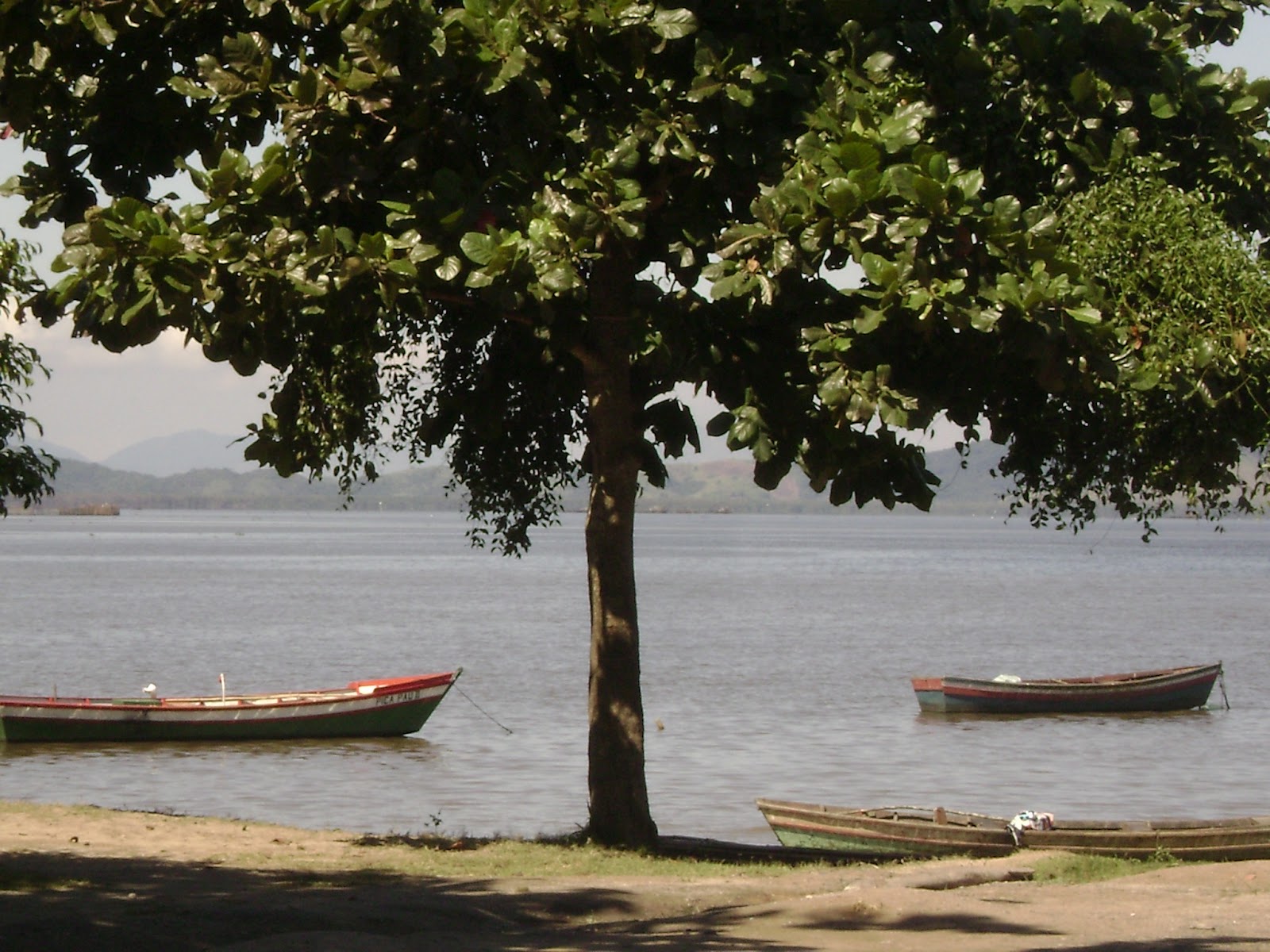 Turismo e fotografia nas simples cidades: Magé, Rio de Janeiro.