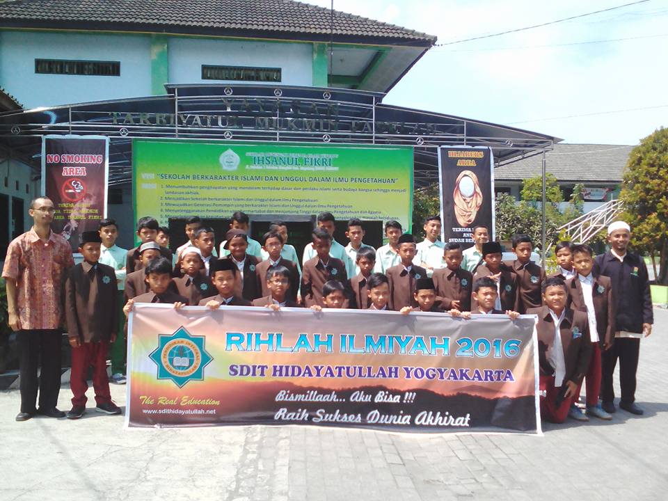 Rihlah Ilmiah Kelas 6 SDIT Hidayatullah Sleman Yogyakarta | SDIT ...