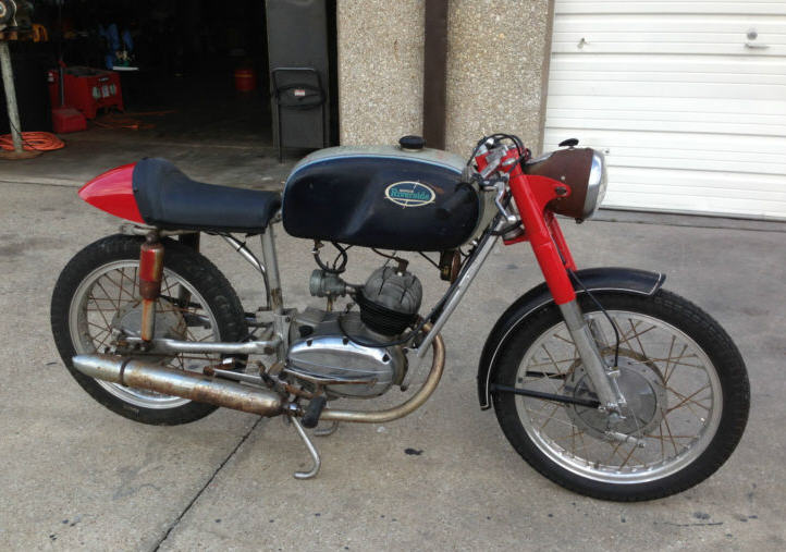 Fast is fast...: Benelli / Wards Riverside Cafe.