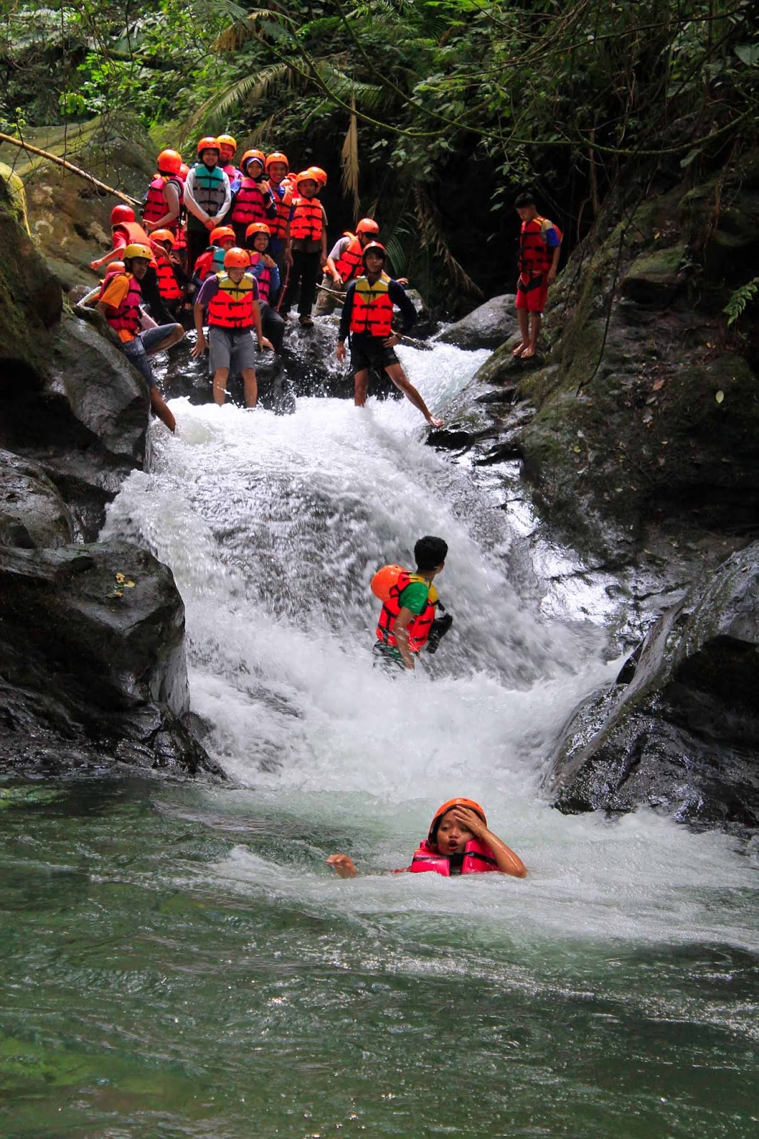 WISATAKU INDONESIA TOUR: Body Rafting Curug Naga