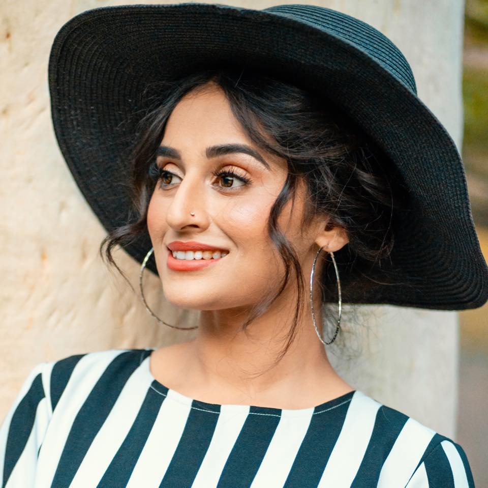 Ukasha Gul Age, family, Education, Networth & full Biography