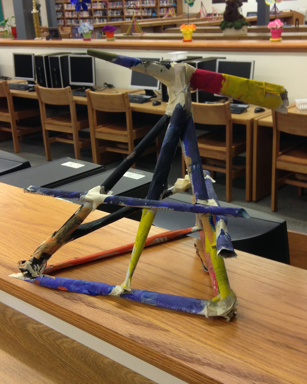 Art at Leestown: Newspaper sculptures