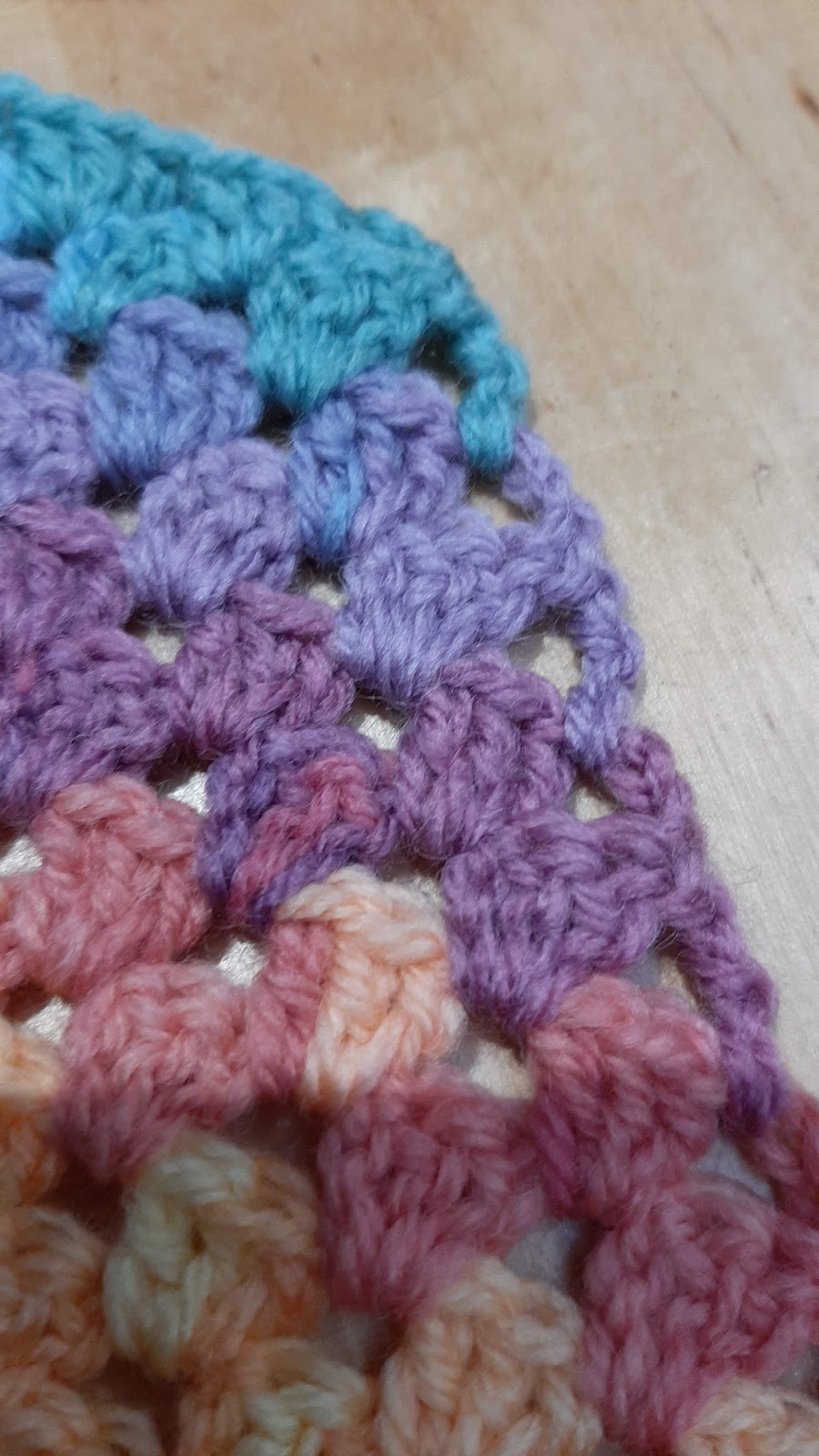 Corner to Corner Granny Shell Blanket. | SUSAN PINNER | Bloglovin’