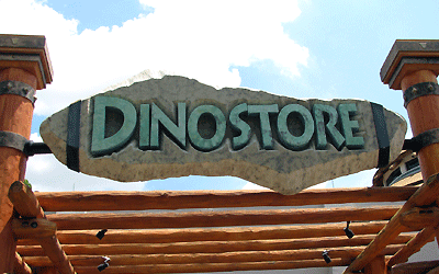 Universal Landing: DinoStore