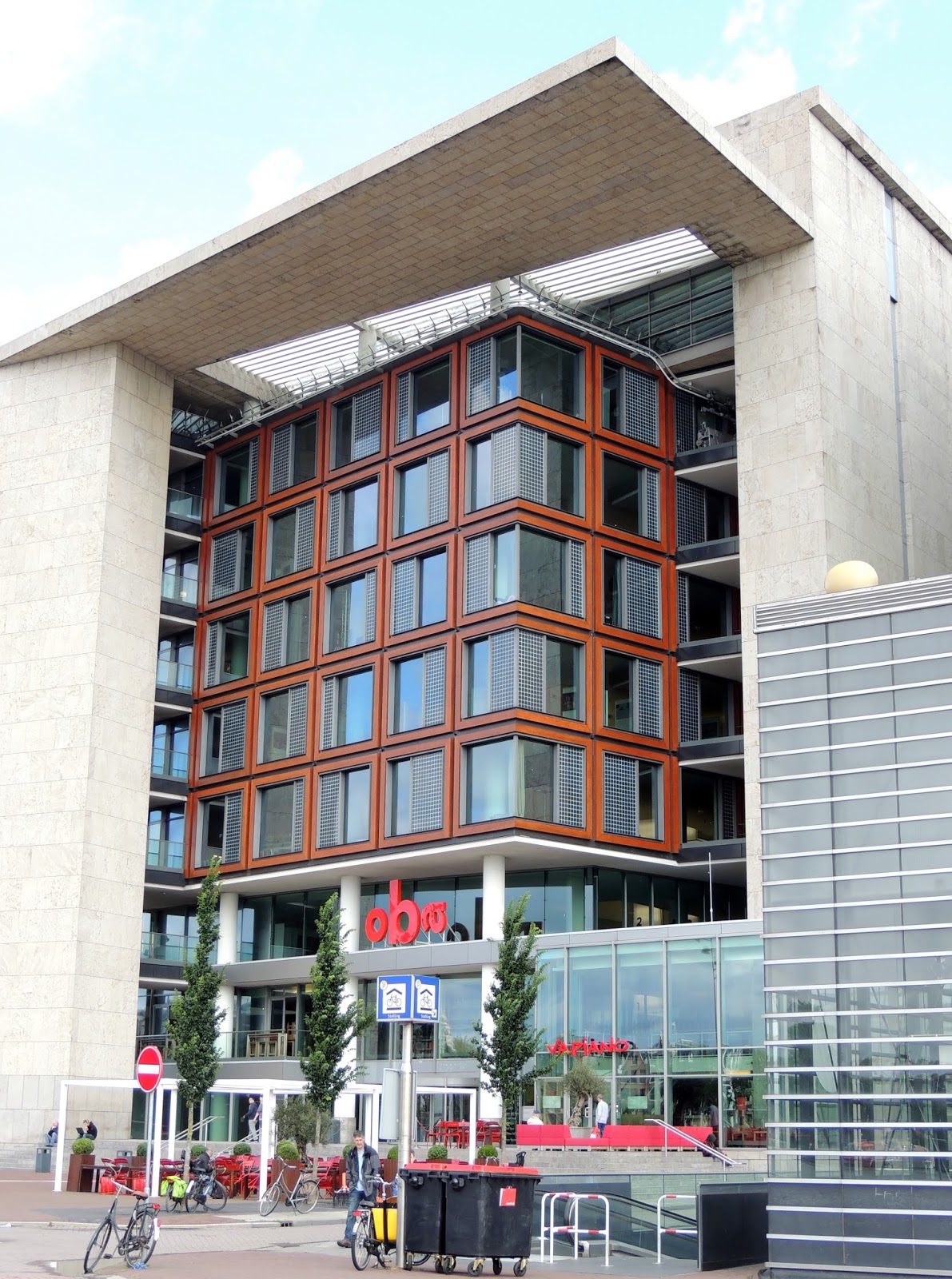 OBA - OPENBARE BIBLIOTHEEK AMSTERDAM