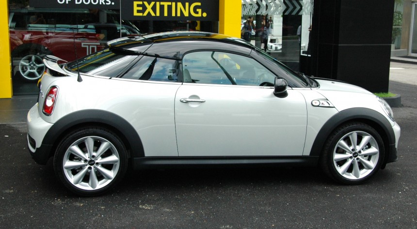 Malaysia Motoring News: Mini Coupe 2 seater launched - RM249,888