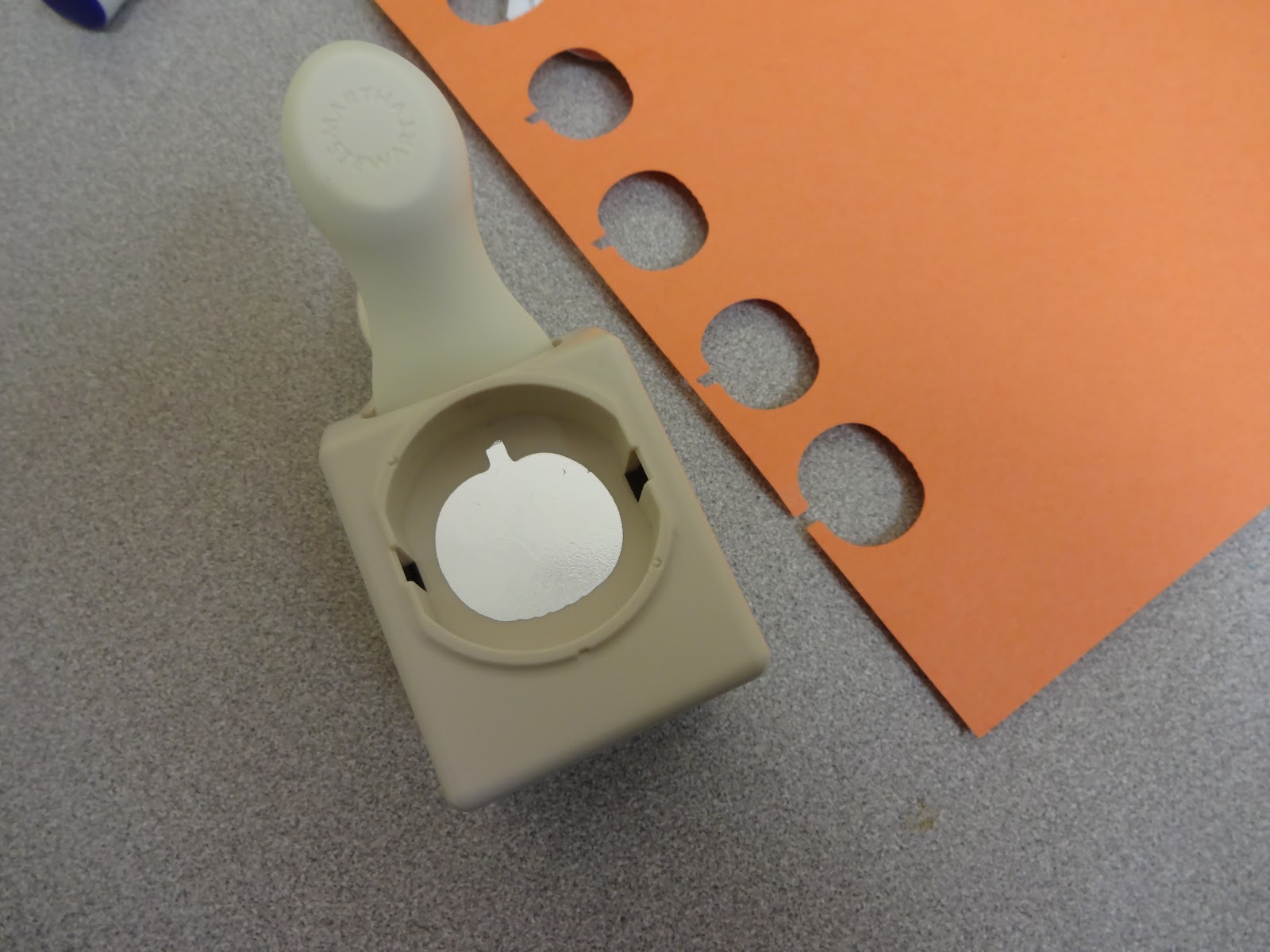 S2U: Halloween Paper Craftivities: Rerun