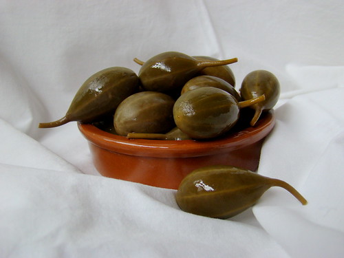 Behind the French Menu: Câpres – Capers, the Flavor Bombs. Capers in ...