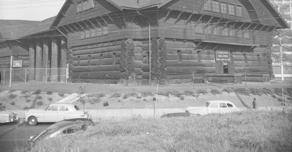 The World's Largest Log Cabin | Amusing Planet