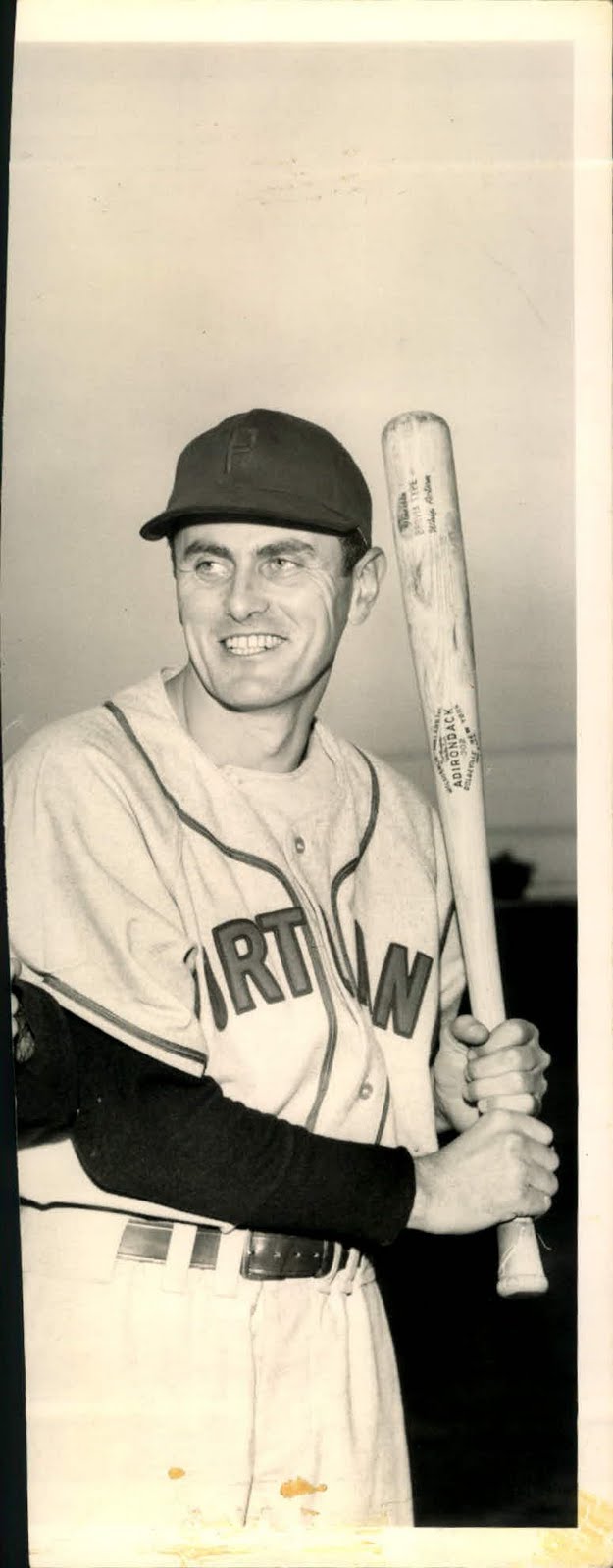 The Online PCL Museum: Joe Brovia Photograph - TSN Archive (1949-52)